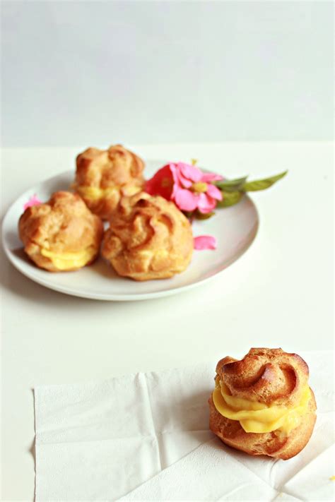 Choux La Cr Me Profiteroles Cream Puffs Indulgent Food No Cook