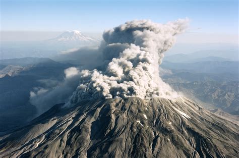 Events Mark 42nd Anniversary Of Mount St Helens Eruption The Columbian