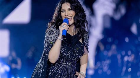 Laura Pausini Il Nuovo Disco Si Intitola Anime Parallele La Repubblica