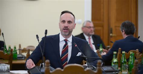 Janusz Kowalski oficjalnie wraca do rządu Znamienne słowa rzecznika PiS