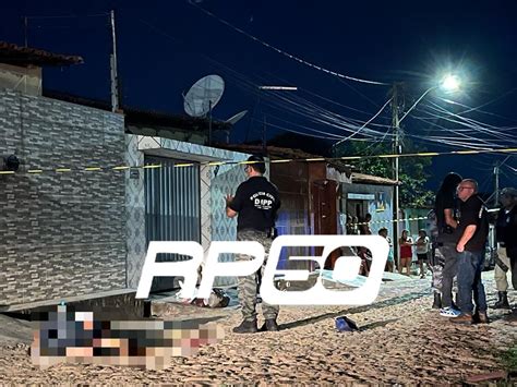 Briga De Vizinhos Acaba Homem Morto A Facadas Na Zona Norte De
