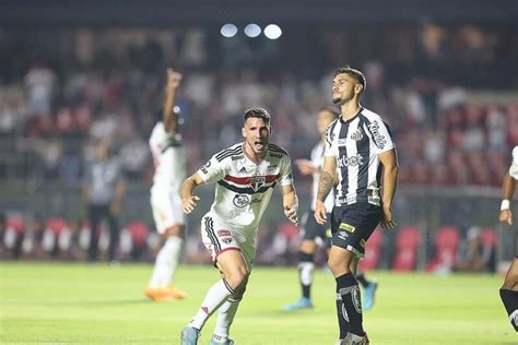 Últimos 10 confrontos entre São Paulo x Santos