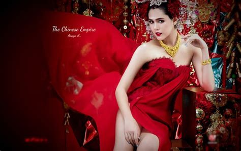 Các Diễn Viên Thái Lan Nổi Tiếng Top 10 Nữ Diễn Viên Xinh Đẹp Nhất Thái Lan