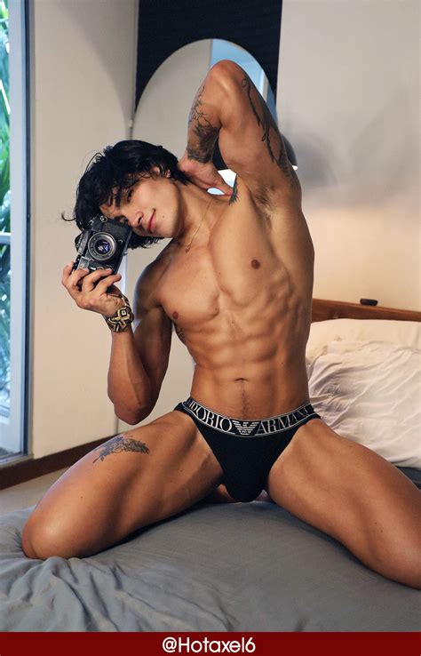 Lm I M Following Updt Dec Photo Boyfriendtv