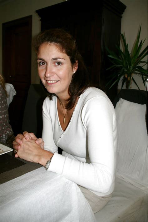 Outdoor MILF Photo 49 149 X3vid