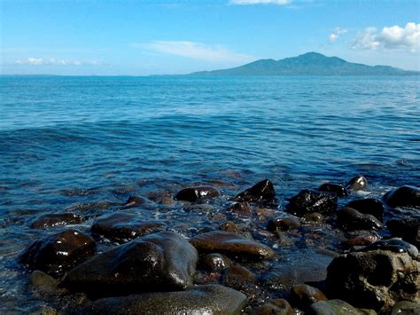 5 Tempat Wisata Pantai Di Sulawesi Utara Yang Bagus Untuk Tempat