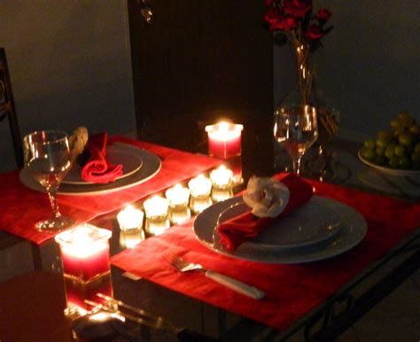 Resultado de imagem para jantar romantico a luz de velas Decoração