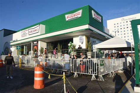 Por qué es Tendencia on Twitter Krispy Kreme Por la apertura de