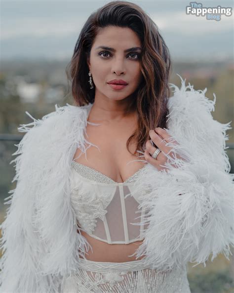 Priyanka Chopra Sexy 11 Photos OnlyFans Leaked Nudes
