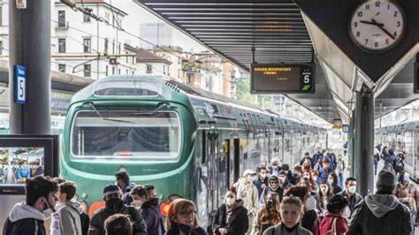 Milano Sciopero Dei Mezzi Oggi Ottobre M Rallentata E