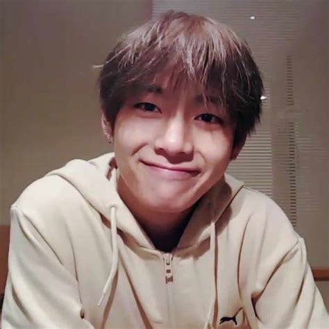Fotos De V De Bts Sin Una Gota De Maquillaje
