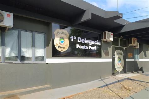 Homem é preso após mostrar pênis para crianças em escola em Ponta Porã