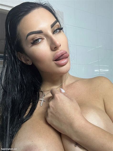 J Gri J Gri Nude OnlyFans Leaks The Fappening Photo 2654324