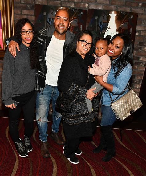 Keshia Knight Pulliam Is Off The Market Star Engaged Actor To Brad James