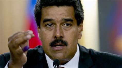 Venezuela se quedó sin papel higiénico y Maduro lo atribuye a una