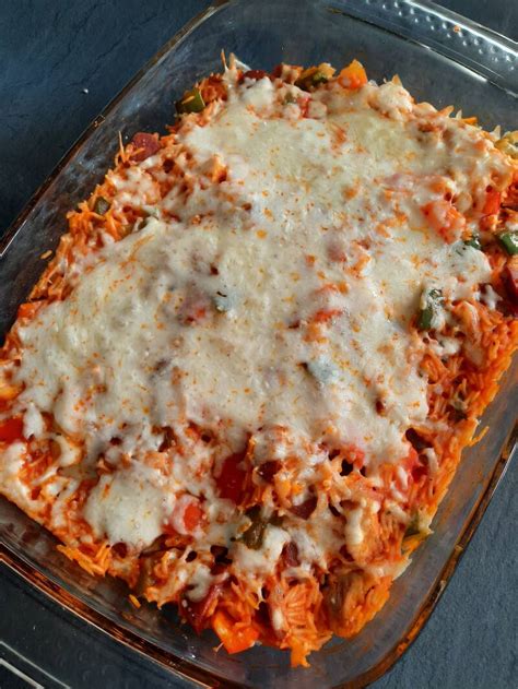 Rijstschotel Met Chorizo Kip Hoofdgerecht Momchefke