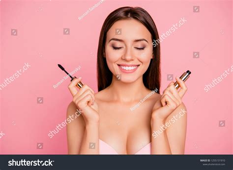 Beautiful Naked Women Lashe Black Underwear D