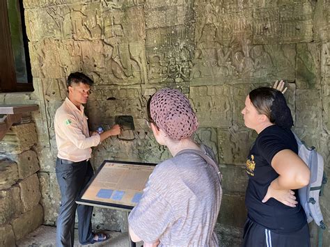 Angkor Wat Tour Guide