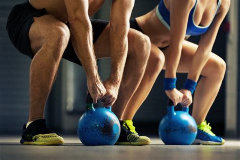 Les Sept Meilleurs Exercices Avec Kettlebells Pour Travailler Tout