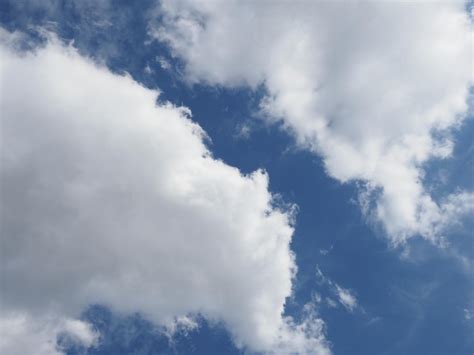 Fondo De Cielo Azul Nublado Foto Premium