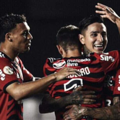 Flamengo Vence Santos Em Jogo Eletrizante Pelo Brasileir O Esportes
