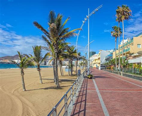 Las Canteras una de las playas urbanas más famosas de Europa
