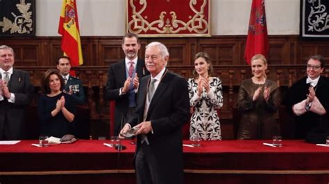 Eduardo Mendoza Recibe Este Jueves El Premio Cervantes Madridiario