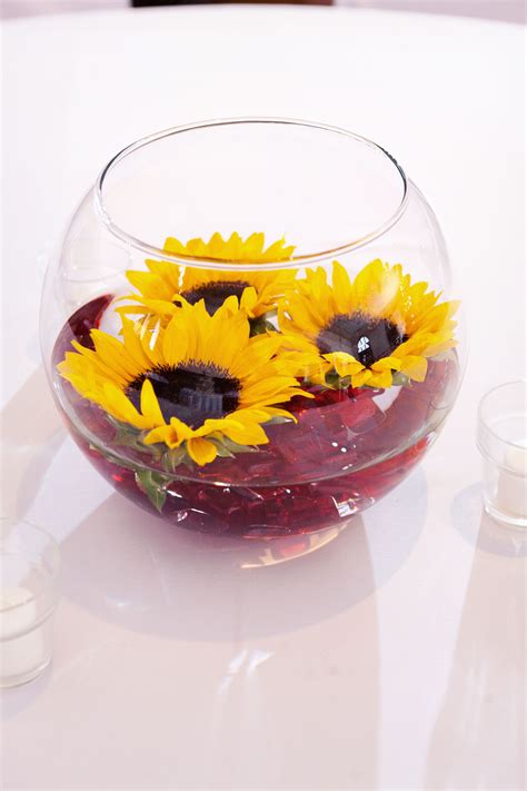 Table Centerpieces Floating Sunflowers With Red Pebbles Sunflower