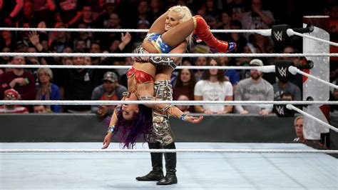 The First Ever Woman Over The Top Royal Rumble Match Photos Wwe