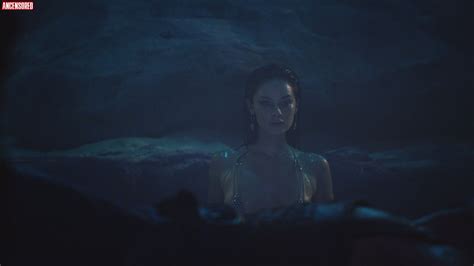 Naked Katy Louise Saunders In The Scorpion King Book Of Souls