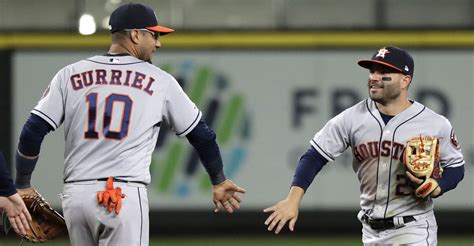 Astros Insider On A Grand Slam Night Jose Altuve S Single The Big Hit
