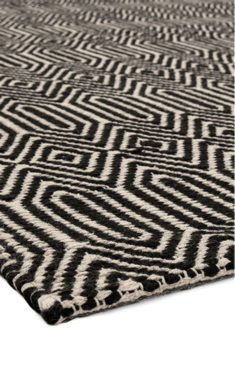 Alfombra dibujo geometrico Kiveka Decoración de Interiores en Las