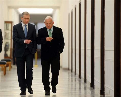Najnowszy sondaż SLD nie weszłoby do Sejmu