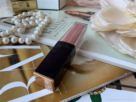 Помада Estee Lauder Pure Color Envy Paint On Liquid Lip Color 101 Naked