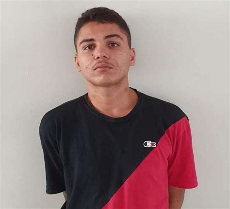 Homem mandados de prisão em aberto é preso em Fortaleza pela
