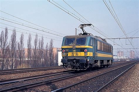 2736 Luchtbal 14 04 84 Foto C Hertogs Bahnbilder Von W H