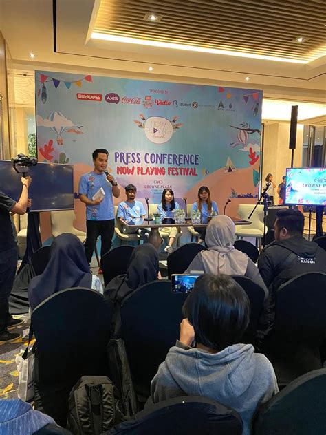 Now Playing Festival Hadirkan 14 Musisi Papan Atas Dalam Satu Panggung