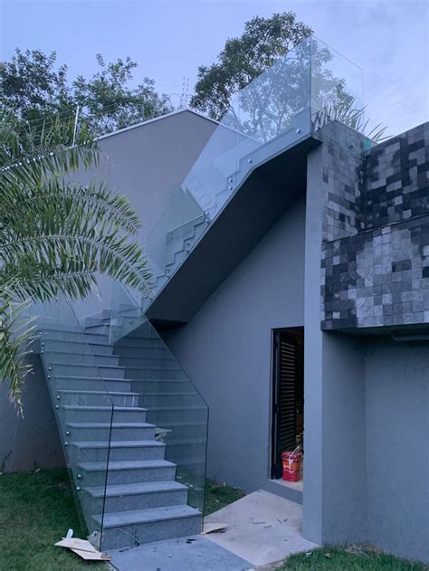 Guarda Corpo De Vidro Ou Escada De Vidro Dur Bil Vidros Vidra Aria