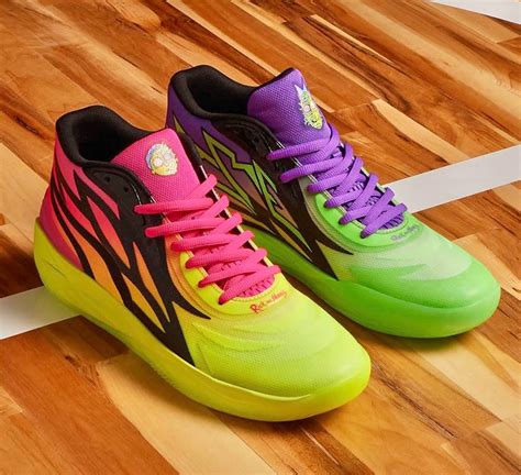 Varvakeio lykeioShops 02 Лосіни puma оригінал пума Rick and Morty