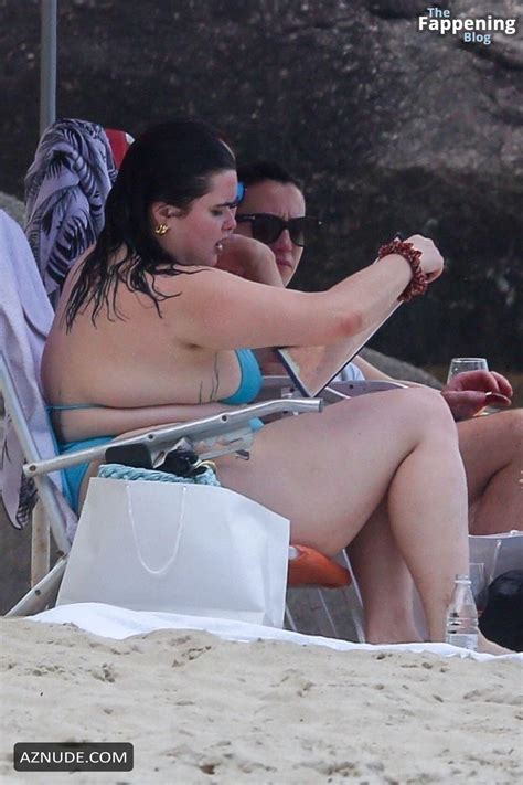 Barbie Ferreira Sexy Flaunts Her Hot Curves On The Beach In Rio AZNude