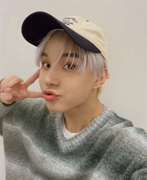 ᴛɪɴᴇ on Twitter RT sugarcandymark jungwoo noot ₃