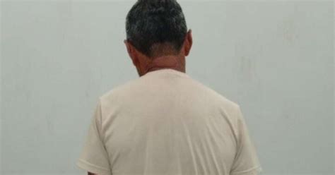 Idoso é preso após ser acusado de estuprar as duas netas no interior do