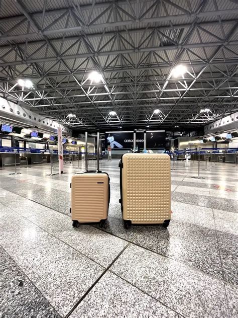 Carry On Vs Checked Bag How To Know Which One Is Best For Your