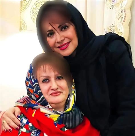 اولین عکس از مادر زیبا و فوق جوان کمند امیر سلیمانی مادر جذاب تر از