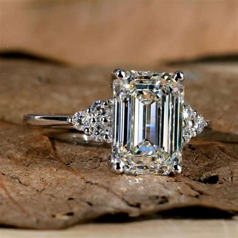 3 0 CT Emerald Cut Lab Grown Diamond Engagement Ring I VS IGI