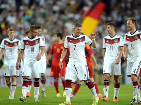 Erotik und Gefahren der Fußball WM Wie viel Sex tut der