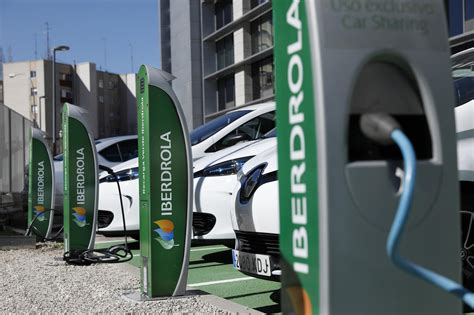 Iberdrola y BP firman una alianza estratégica para acelerar el