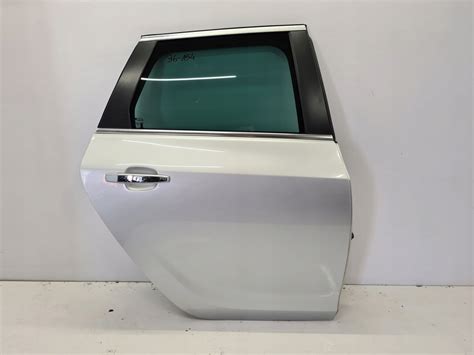 OPEL ASTRA J IV LIFT KOMBI DRZWI PRAWY TYŁ Z176 11016665081