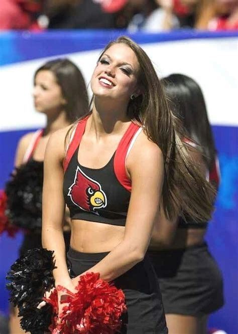 Football Cheerleaders Ncaa Football Cheerleading College Football