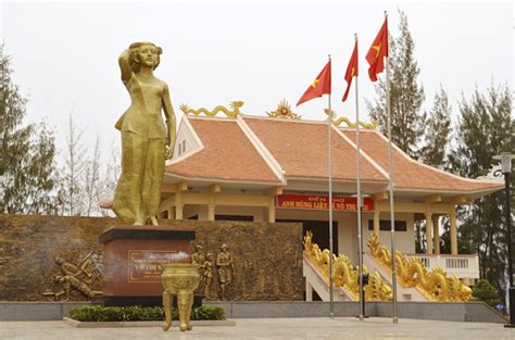Ảnh Chị Võ Thị Sáu Tổng Quan và Những Bức Ảnh Hiếm Có Bấm để Xem